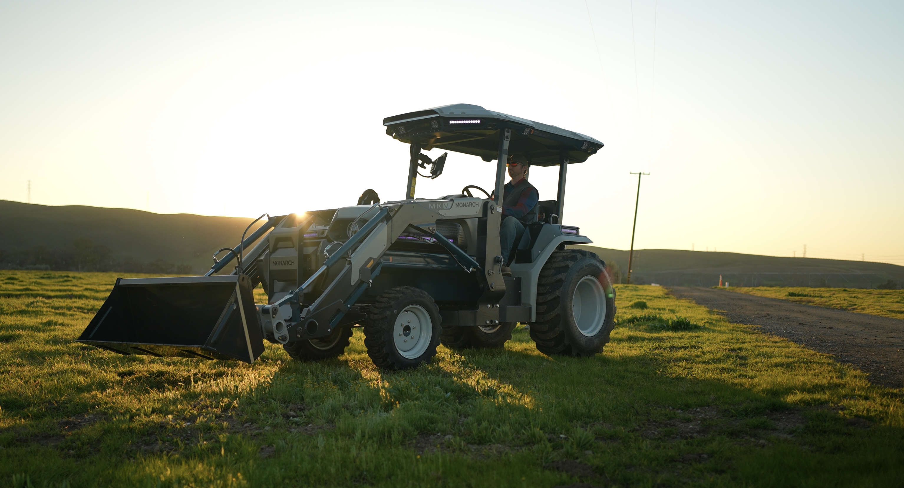 MK-V Utility Front Loader | Monarch Tractor