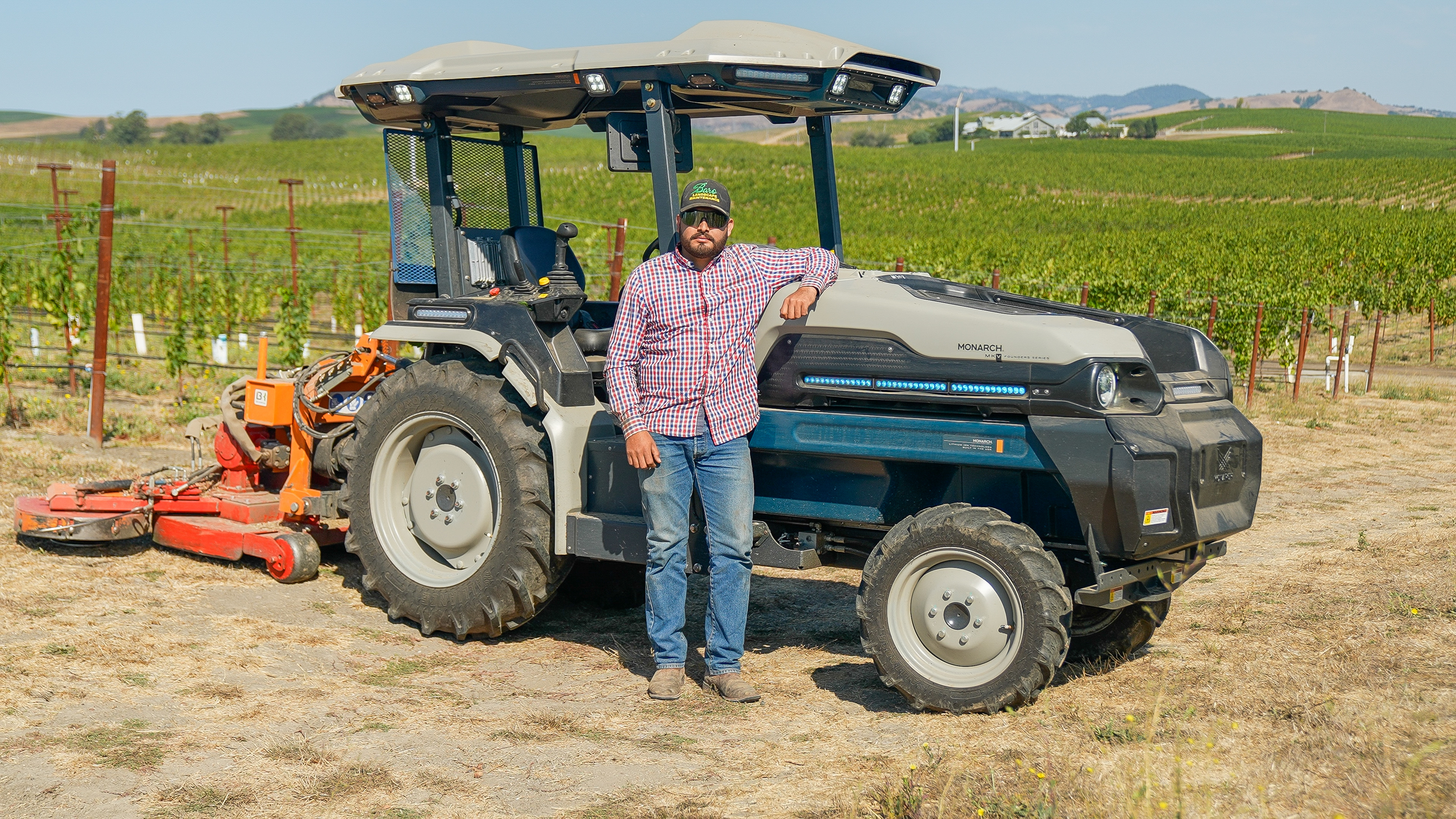 MK-V Vineyard Tractor| Monarch Tractor